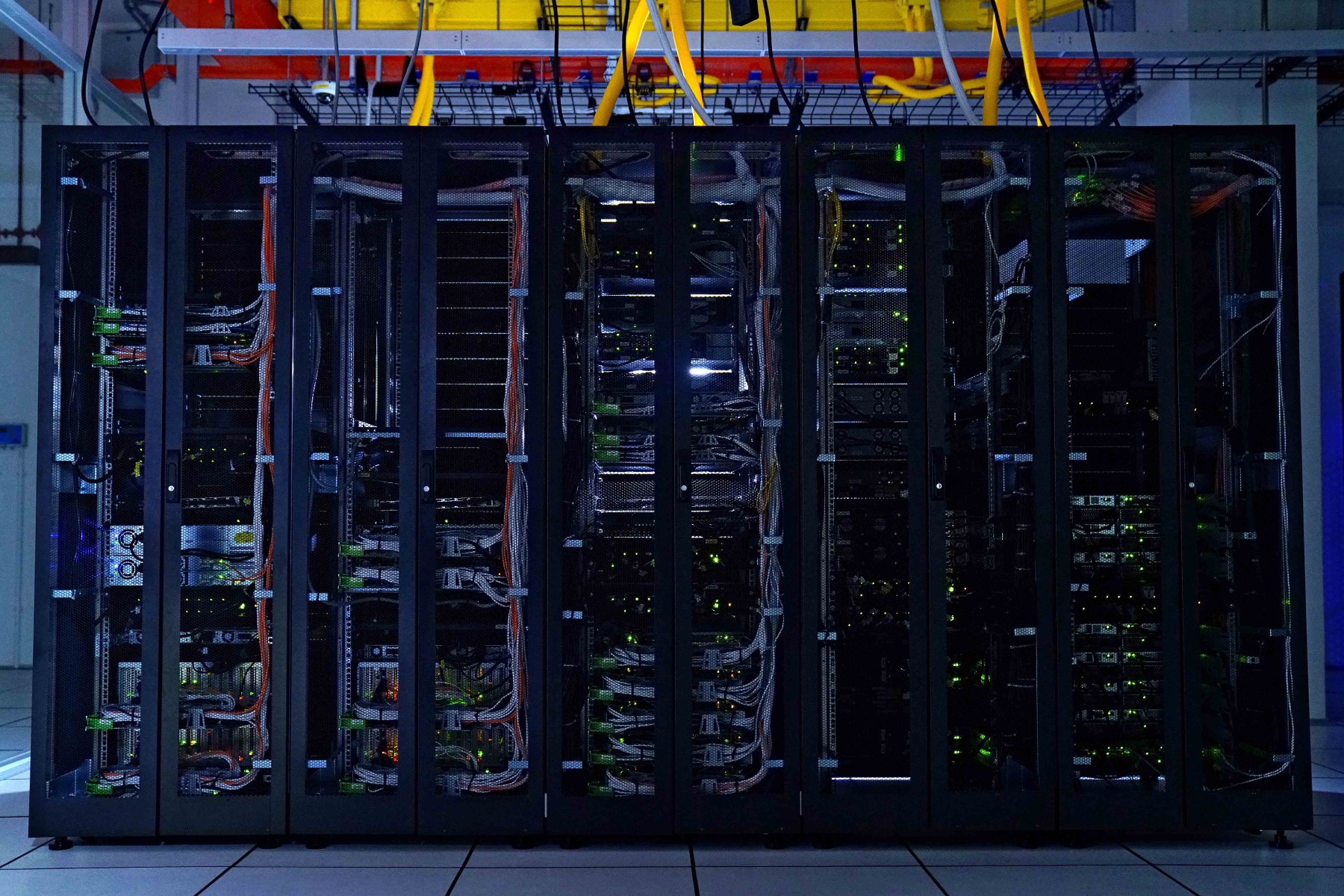 WHY COLOCATION SERVICES ARE ESSENTIAL FOR BANKS’ BUSINESS OPERATIONS ...